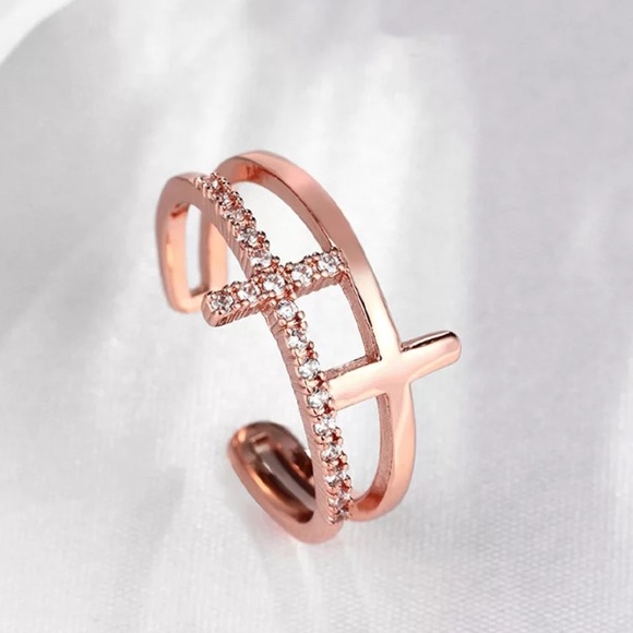 everrealli | Jewelry | Rose Gold Double Cross Diamond Adjustable Ring ...